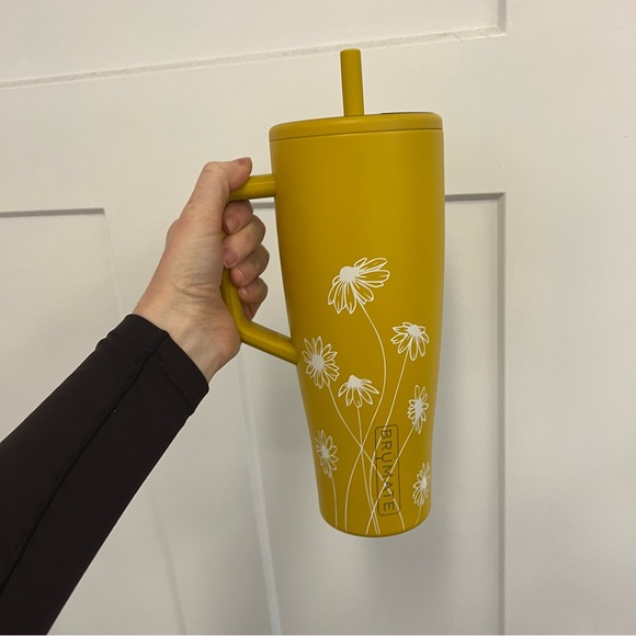 Dining | Brumate Era 4oz Sundaisy | Poshmark